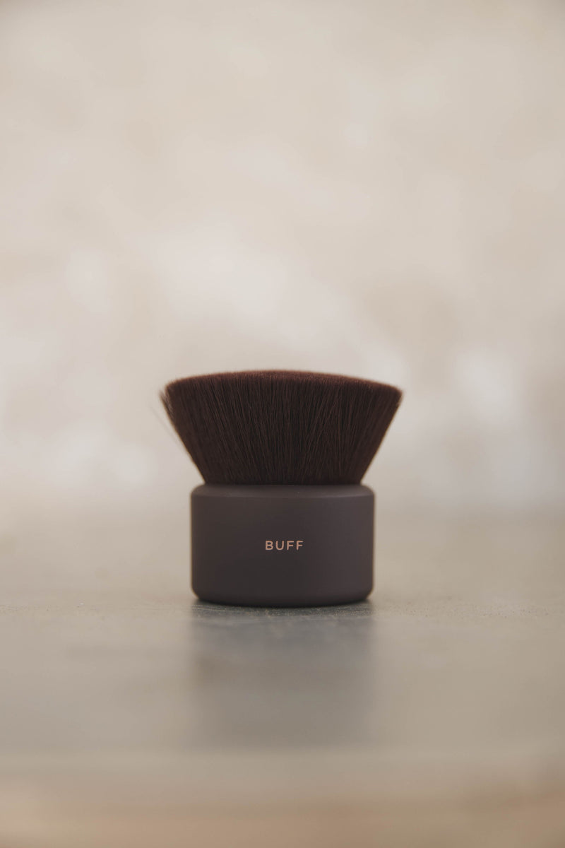 Buff Brush – Undressed Tans